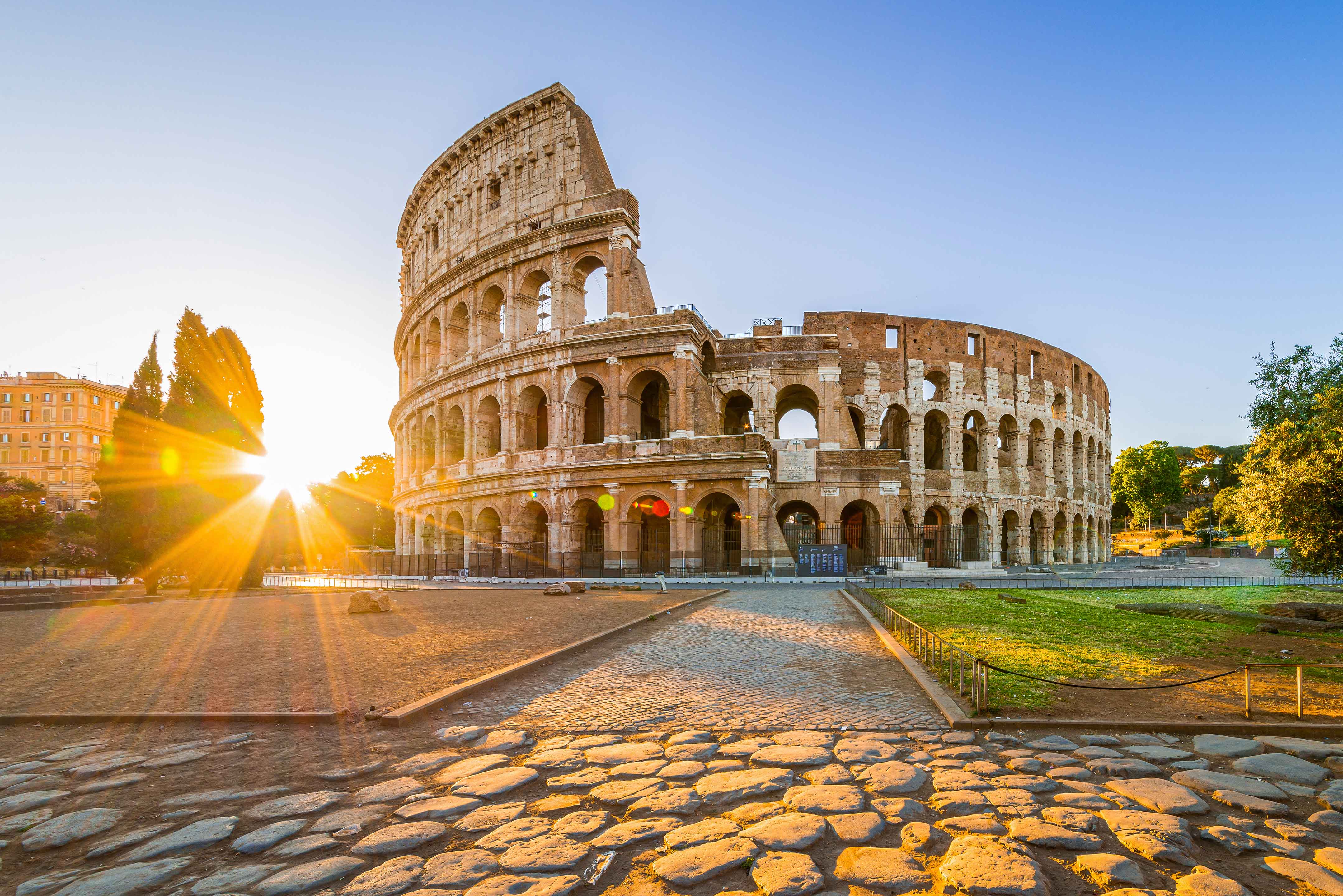 Roman Colosseum History | 72 AD to Today